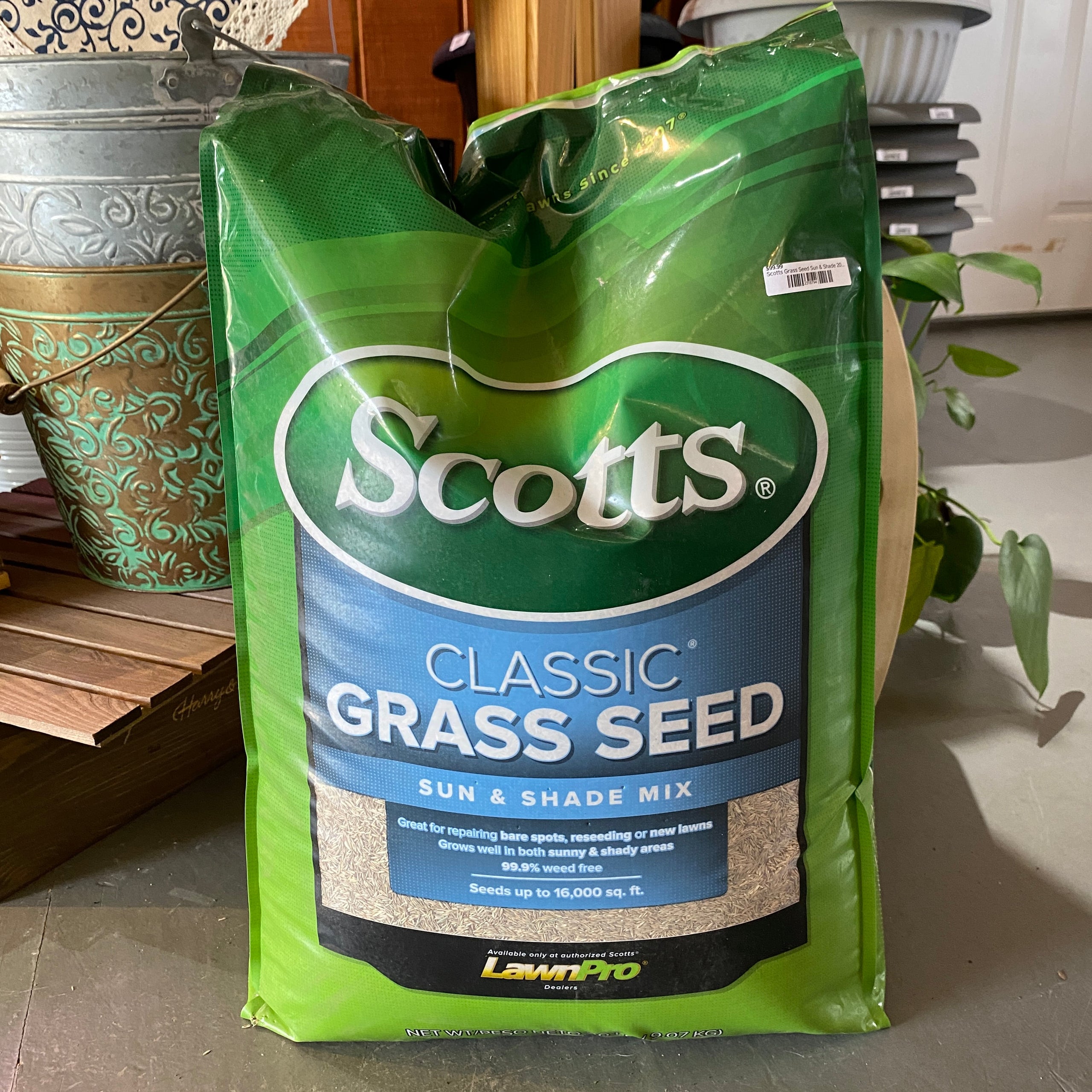 Scotts Grass Seed Sun & Shade 20 lb | C.D.S. Nursery & Landscaping